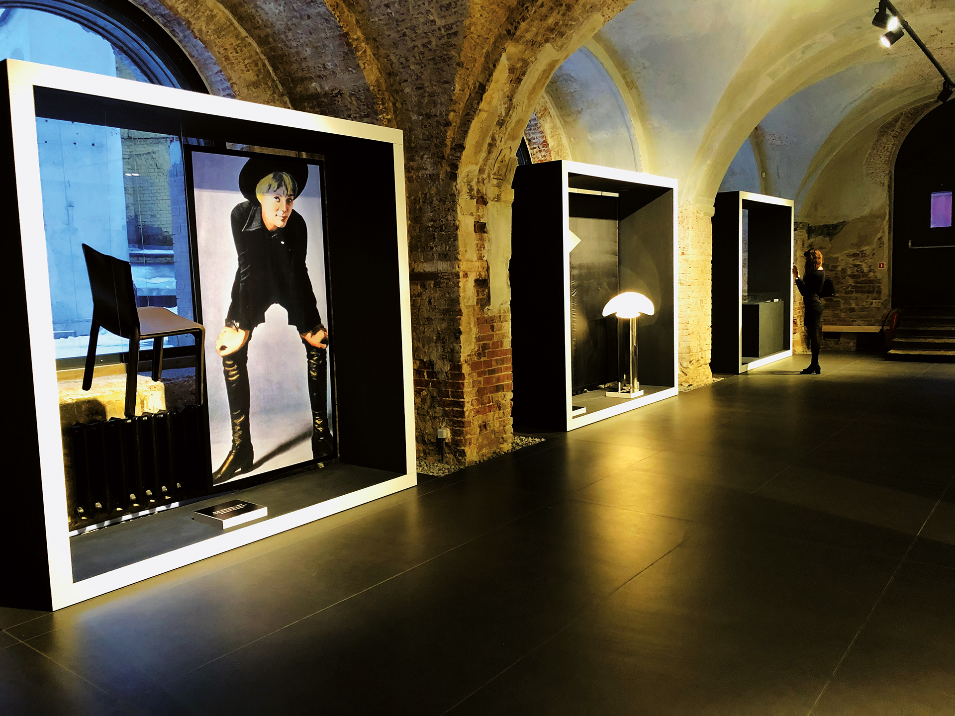 four in the morning | MOSTRA “MARIO BELLINI. ITALIAN BEAUTY”